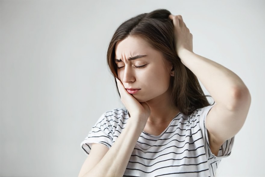 Molar Teeth Pain - Main Symptoms, Causes and Treatment